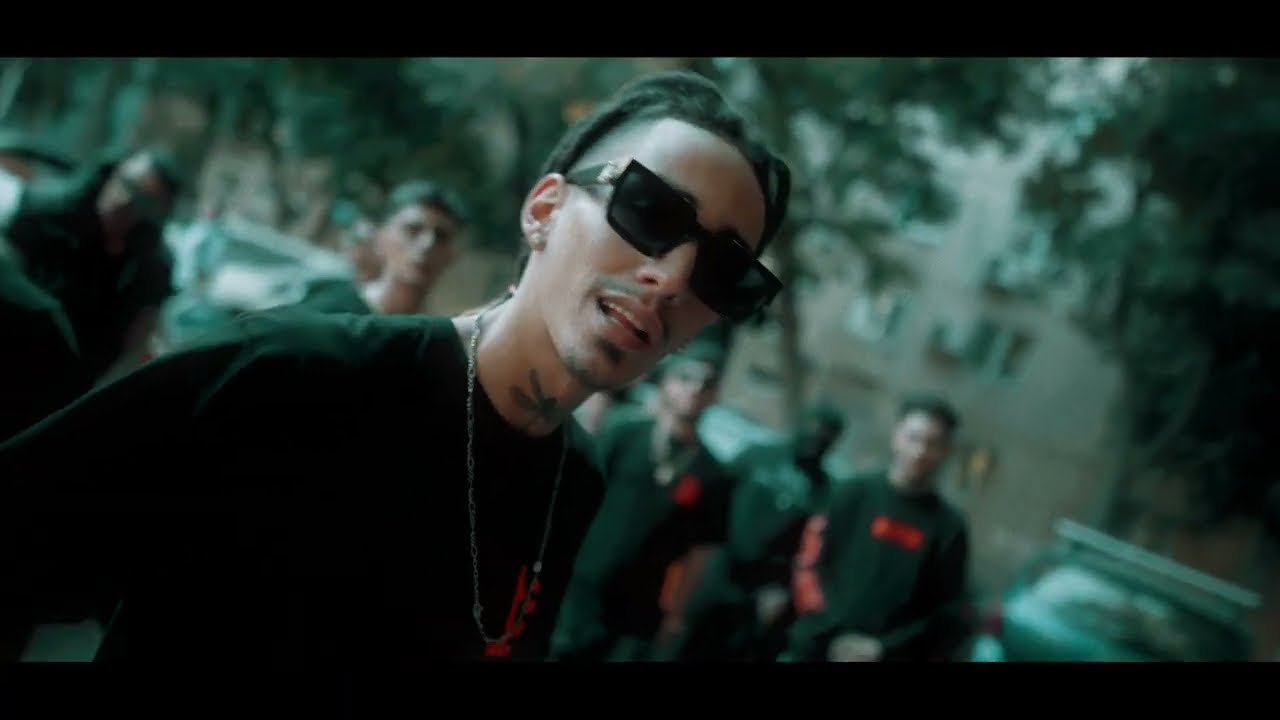 Amuly - De Unde Sunt "Freestyle" (Official Video) - YouTube