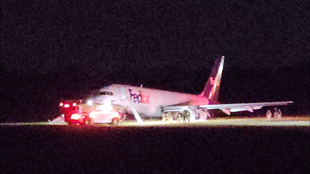 FedEx 1376 CHA to MEM returns to Chattanooga for gear-up landing at ...