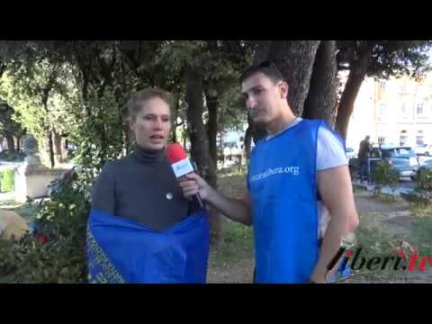 X Marcia internazionale per la Libertà - Intervista a Laura Harth - YouTube