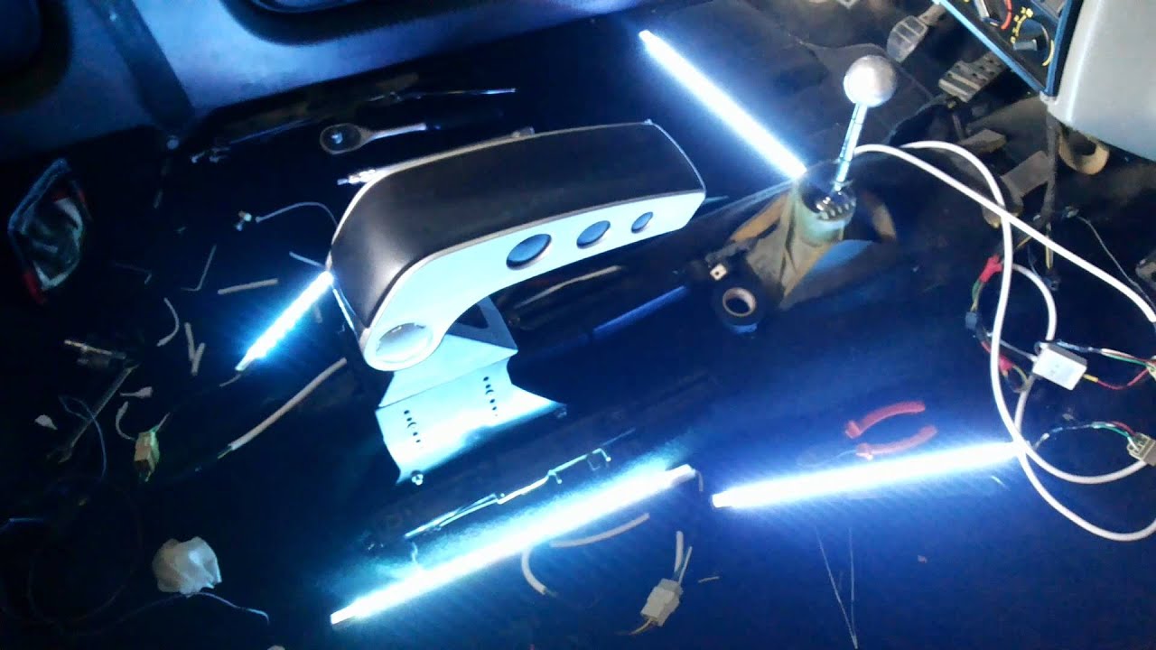 Renault 19 NEON Light Test - YouTube