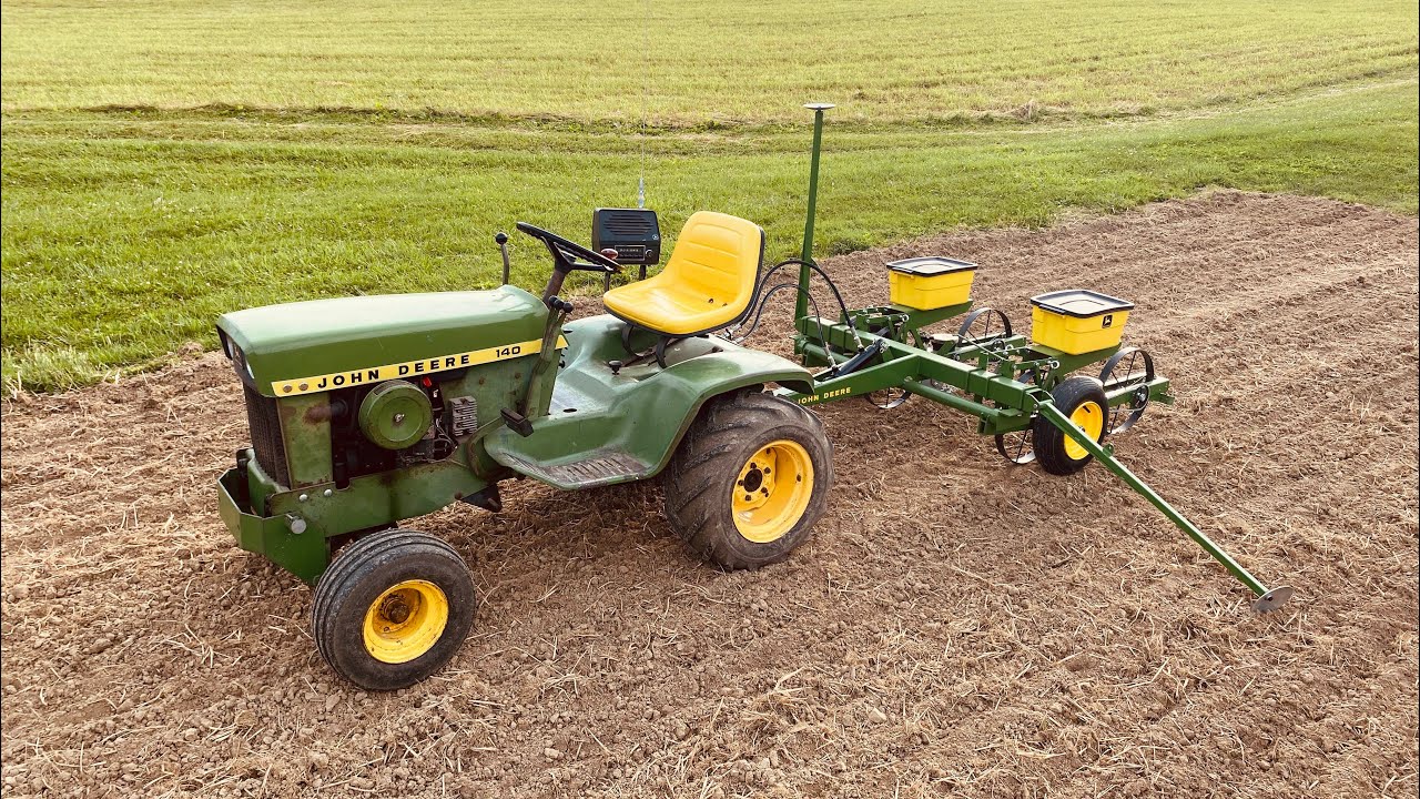 Custom Two-Row Planter | John Deere 140 Planting Sweet Corn - YouTube