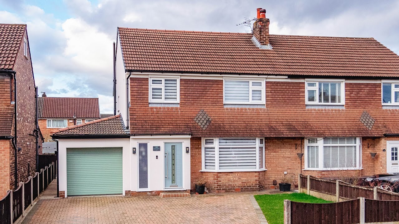 Cross Knowle View, Davyhulme - VitalSpace Estate Agents - YouTube