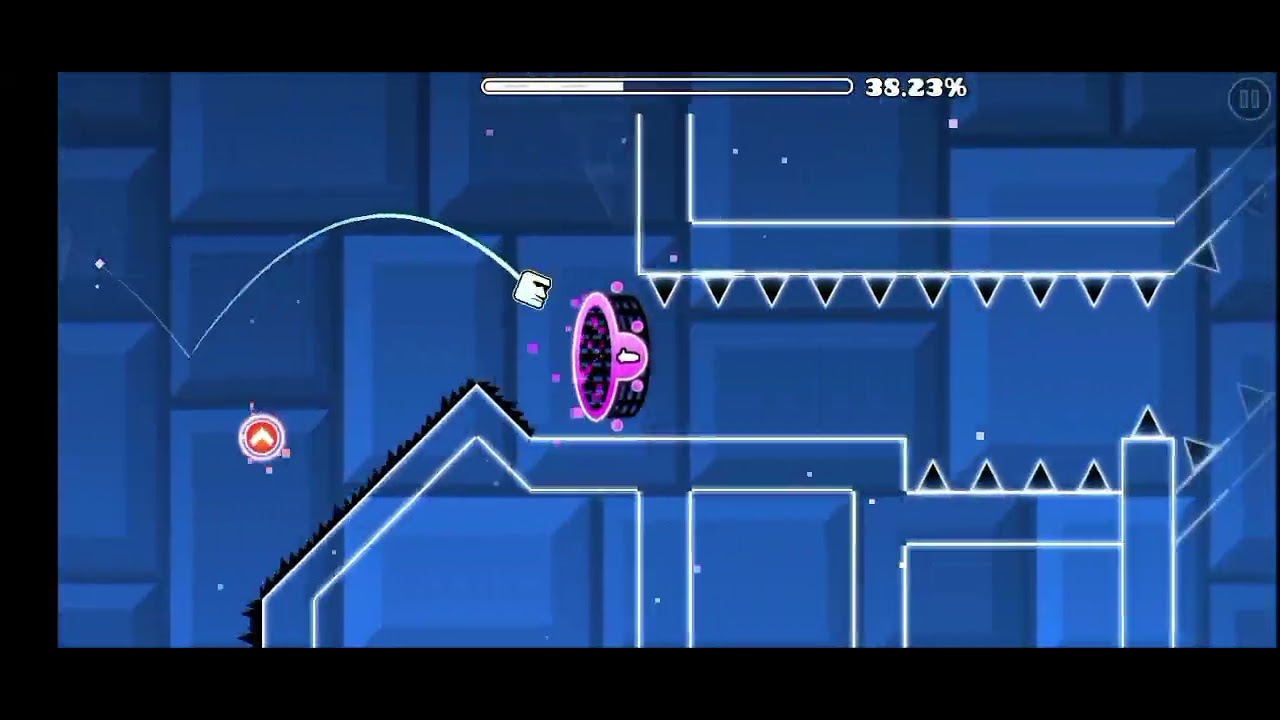 Invisible size changing portals jumpscare in geometry dash - YouTube