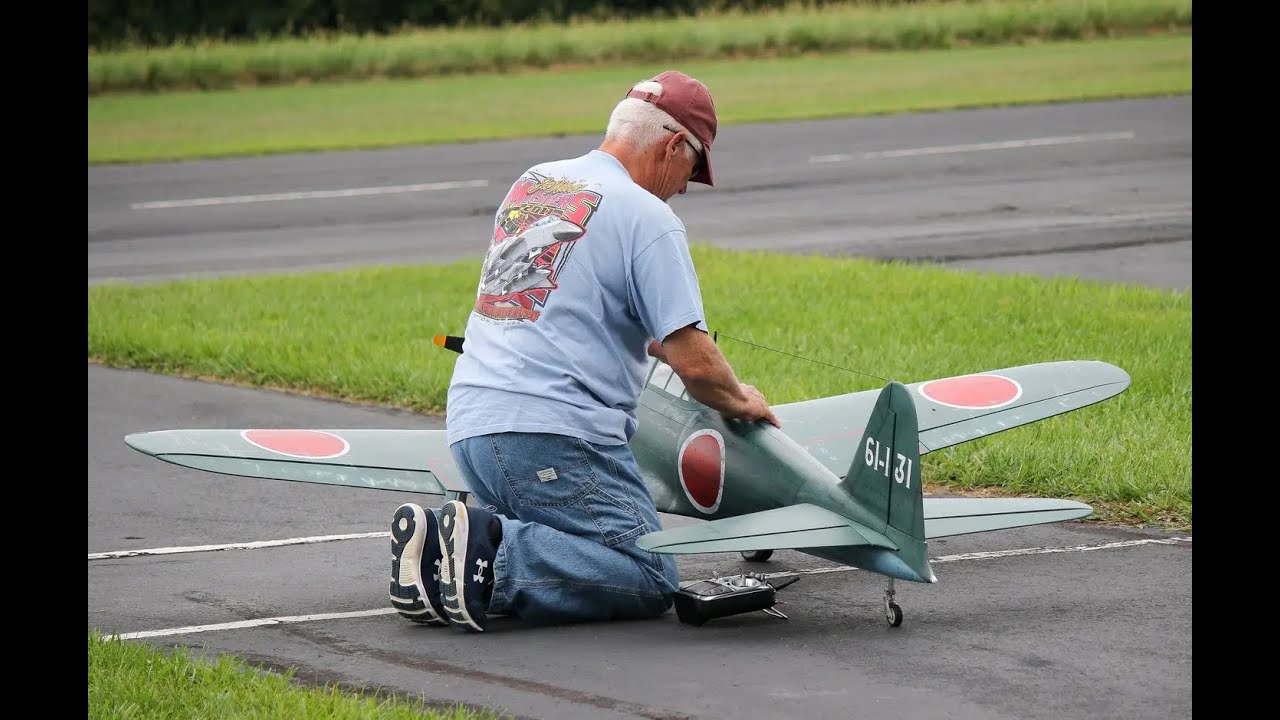 On Top of the World RC Flying club P47 / Zero - YouTube