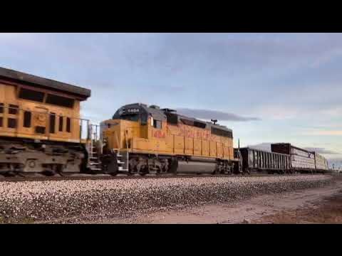 UP 5672 leads the M-TUPX onto the Phoenix subdivision at Picacho Junction - YouTube