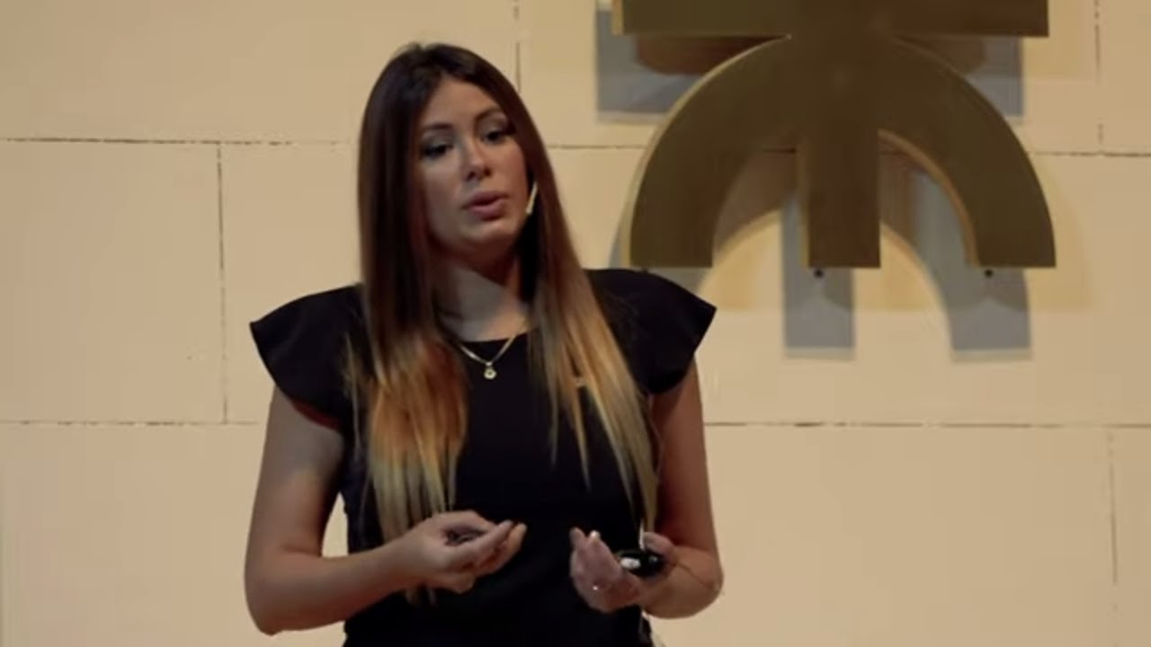 CEOs Digitales: Millennials | Regina Ranieri | TEDxUTN - YouTube