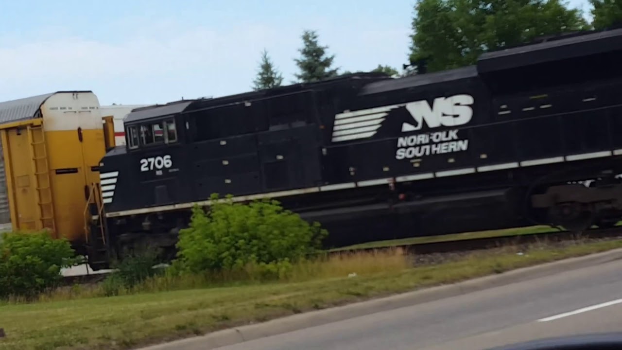 NS 2706 Leads Auto Train with Spooky P5 - YouTube