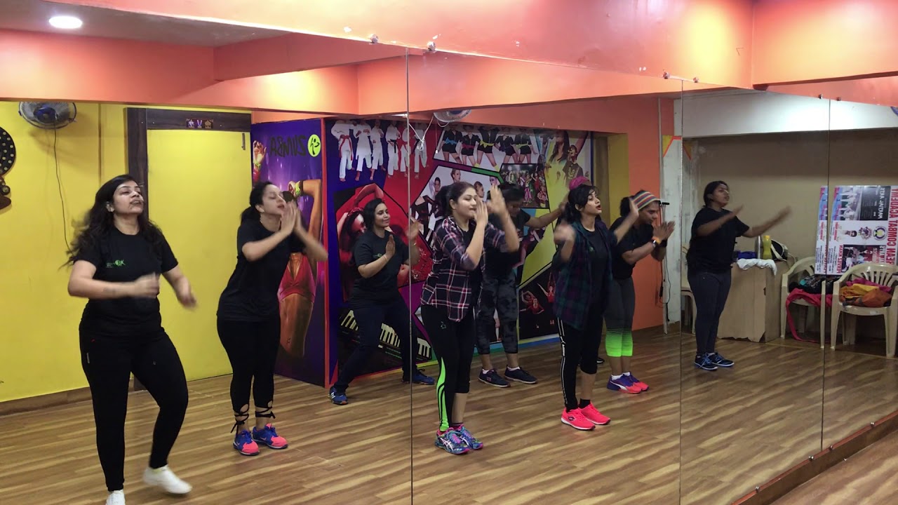 SWAG SE SWAGAT - Dance Fitness - YouTube