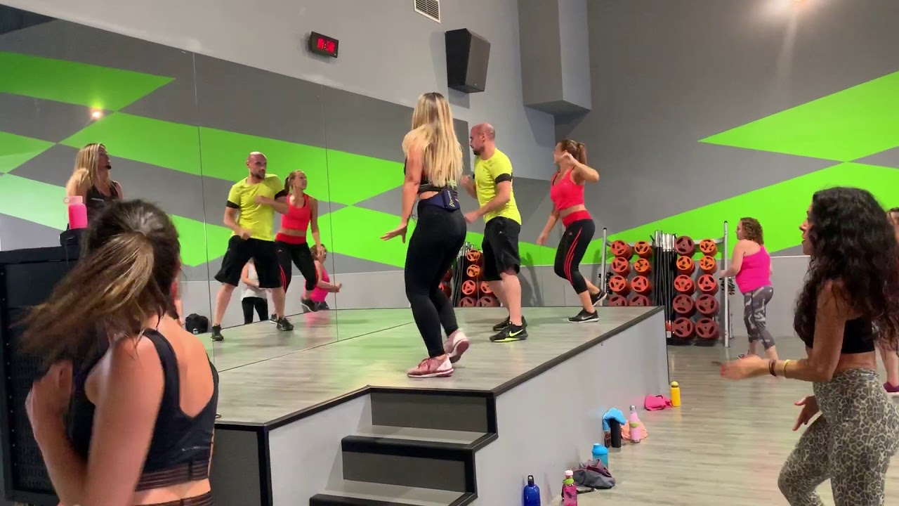 Zumba Inés 💥🔥 - YouTube