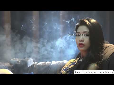 08/ Asian girls addicted to smoking