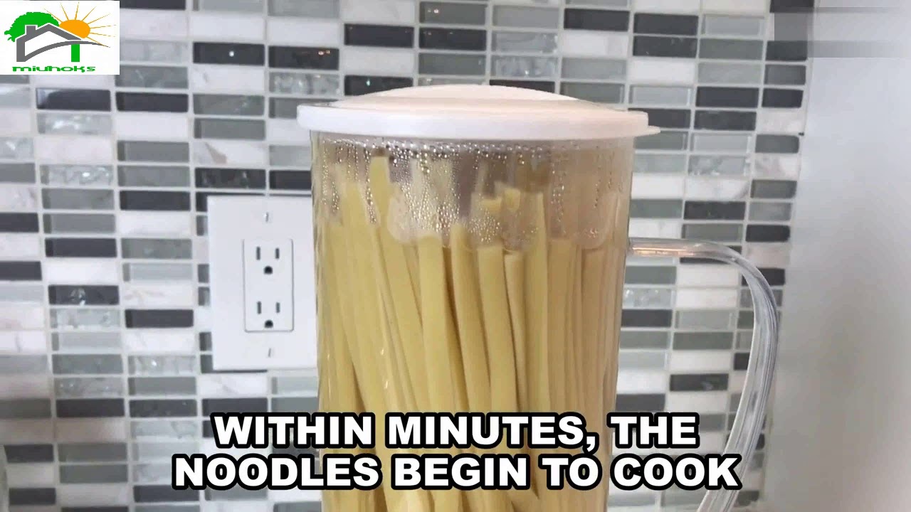 Easy Noddles Pasta Cooker Tube - YouTube