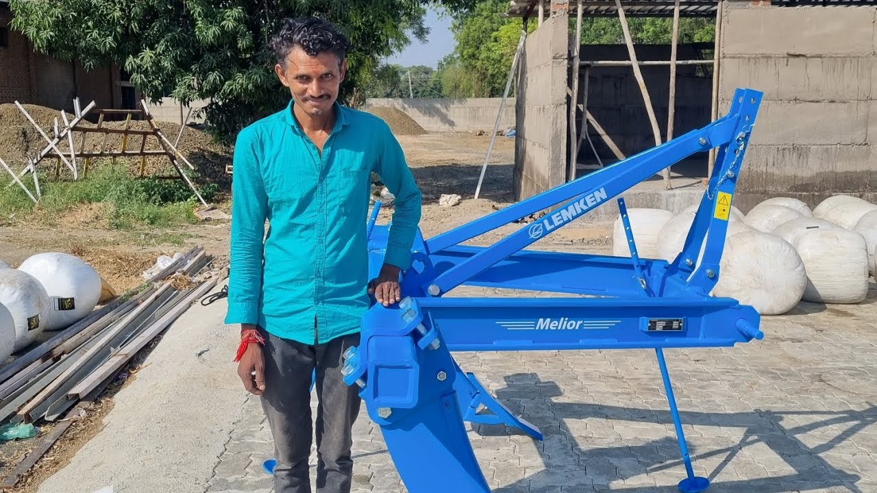 ️ ️2 TINE SUBSOILER LEMKEN WITH 9010 NEW HOLLAND POWER SHUTTLE IN BLACK ...