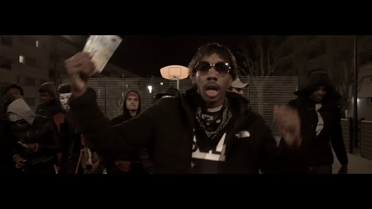 EIGHT GANG - FUCKIN' SNITCH! (CLIP OFFCIEL) // TheBlackSheepInc - YouTube