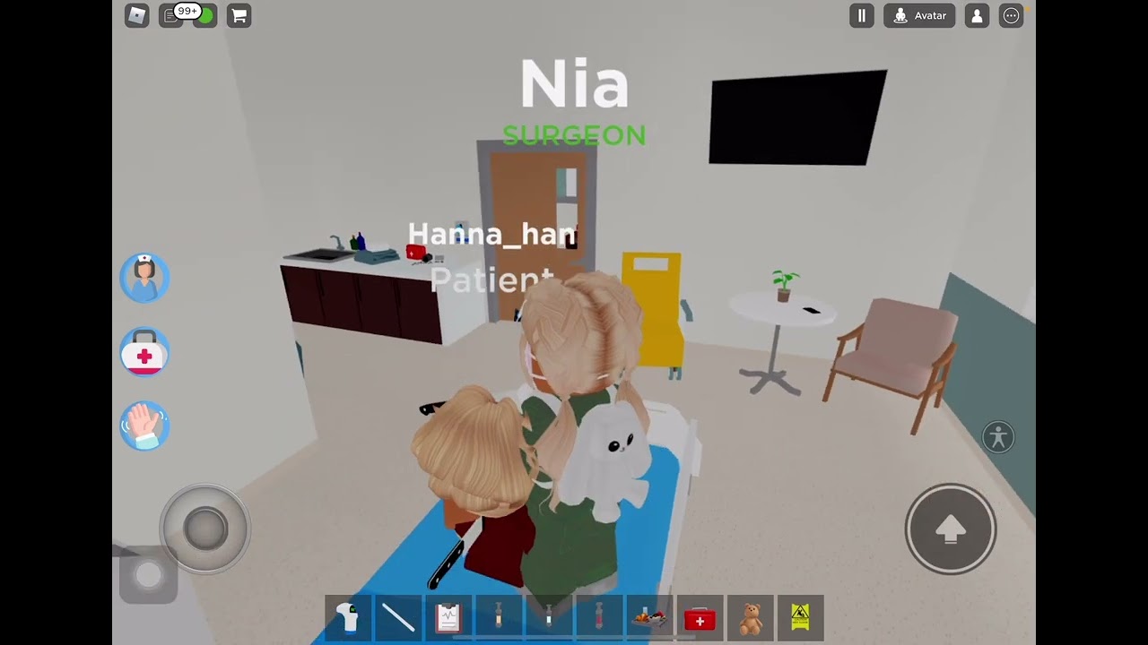 Maple hospital roleplay… um - YouTube