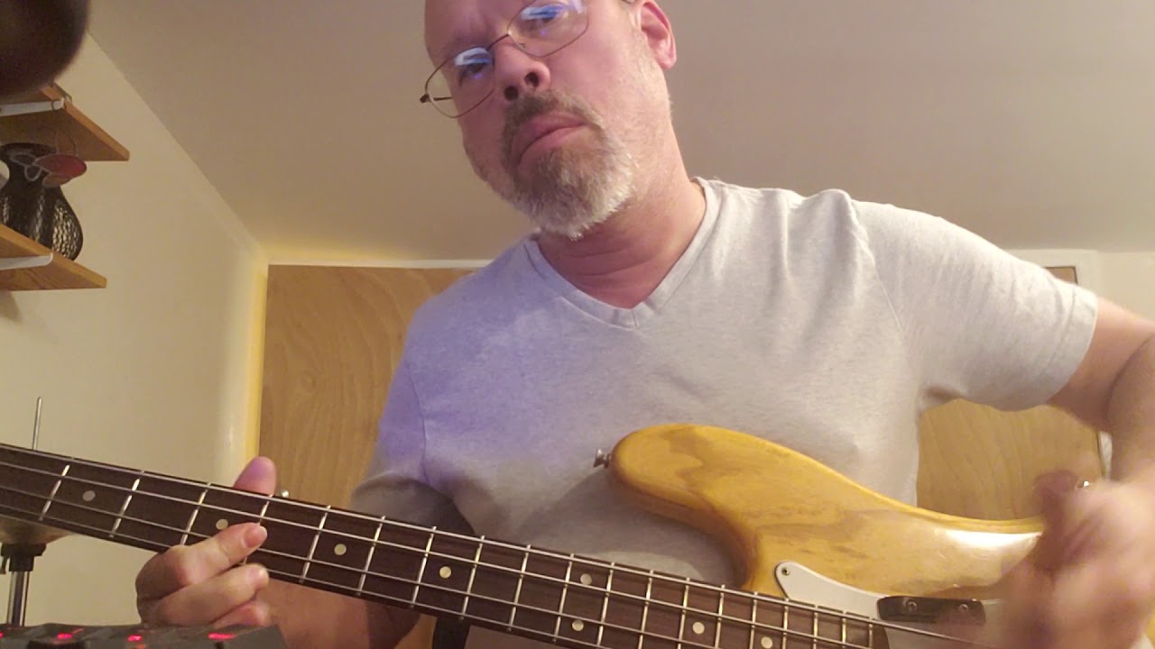 Slappin da bass mon - YouTube