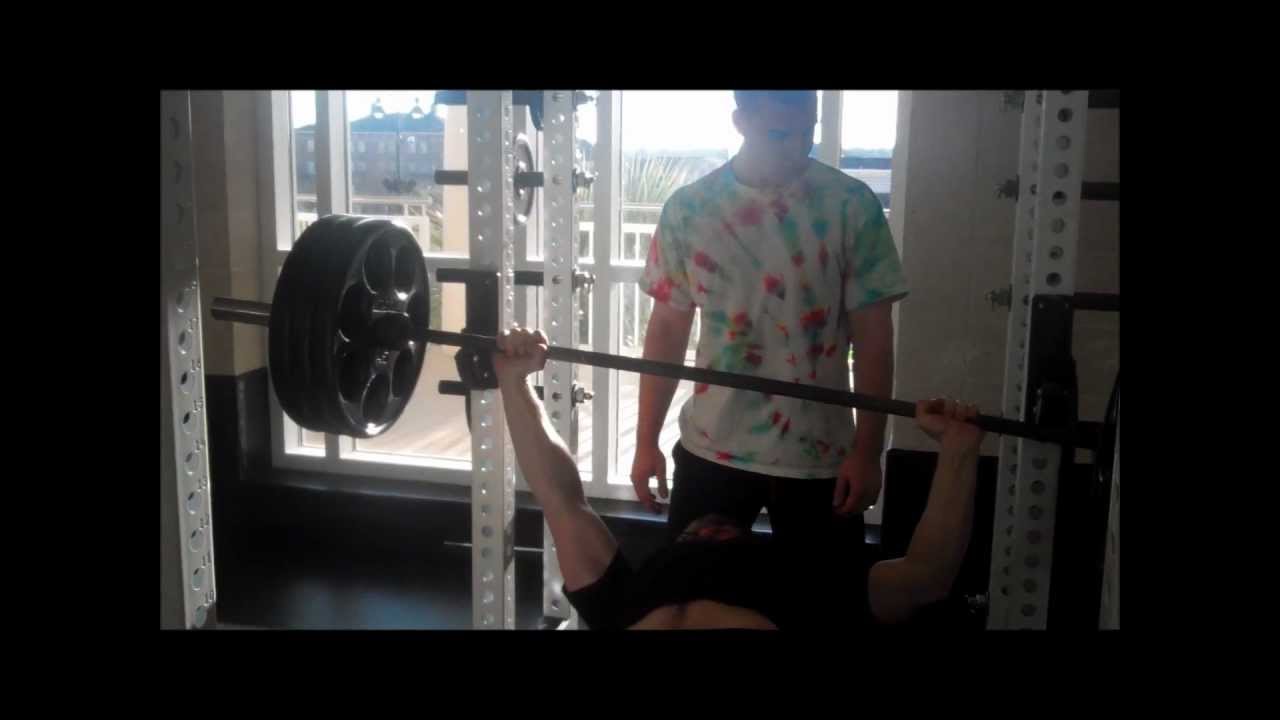 Bench Press 345 Max Out - YouTube