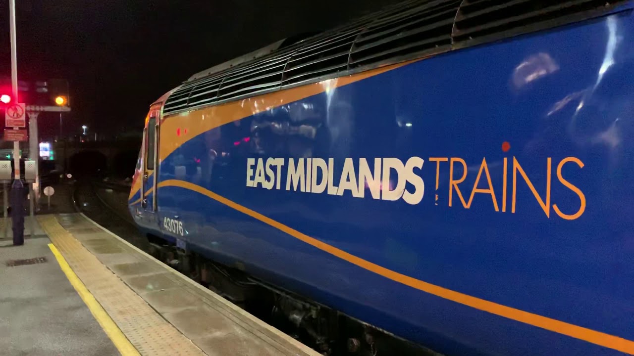 East Midlands Trains HST Power Cars 43076+43049 At Sheffield From ...