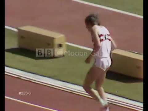 How not to run hurdles!!! funny - YouTube