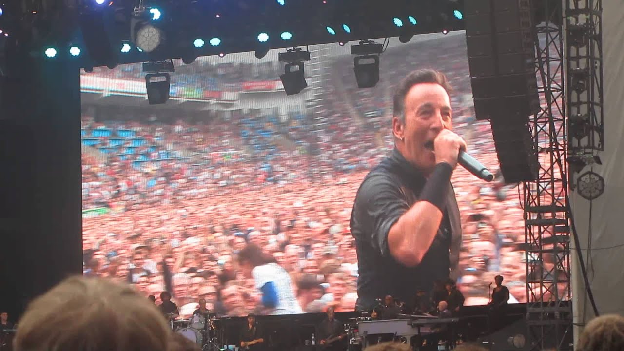 Bruce Springsteen Live 20th June 2013 - tribute to friend and Sax ...