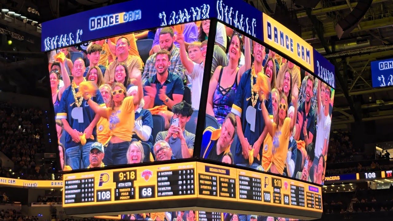 dance off on jumbotron at Pacers and Knicks Playoff game (May 12th ...