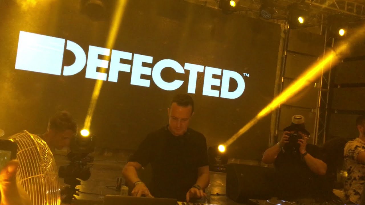David Penn playing "Stand Up" (Main Stage | Defected Croatia 2019 ...