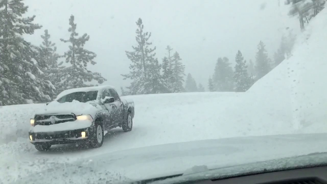 Winter Storm January 10, 2017 Lake Tahoe Area - YouTube