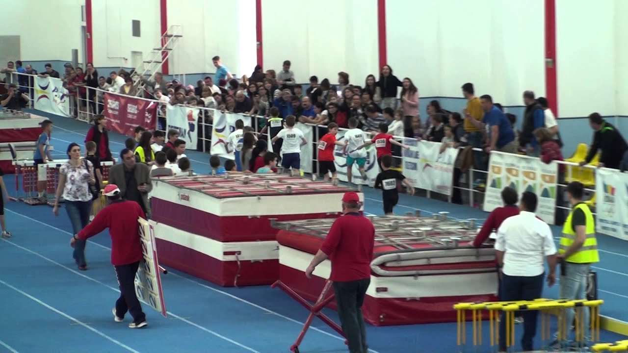 M 4X50 m Relay Heat 2 CN Copii 2 Finala 3 April 2016 - YouTube