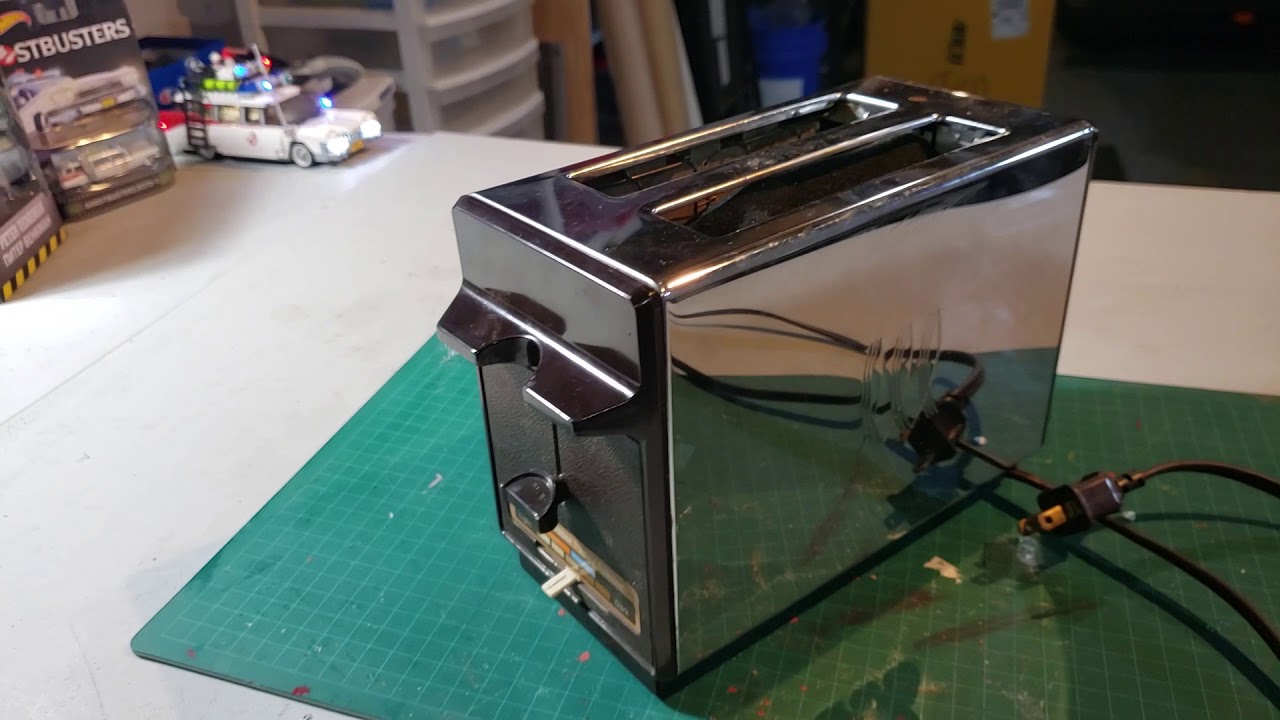 Ghostbusters II Dancing Toaster - YouTube