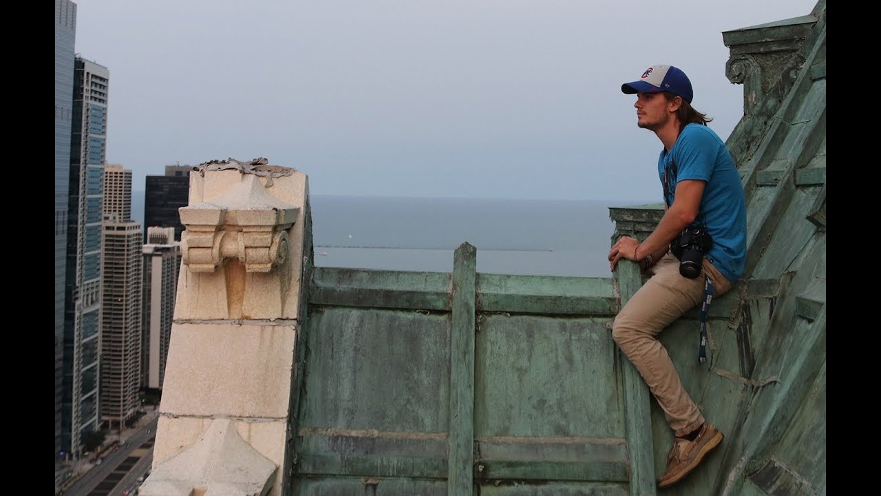 Climbing a 500 ft Building in Downtown Chicago - YouTube