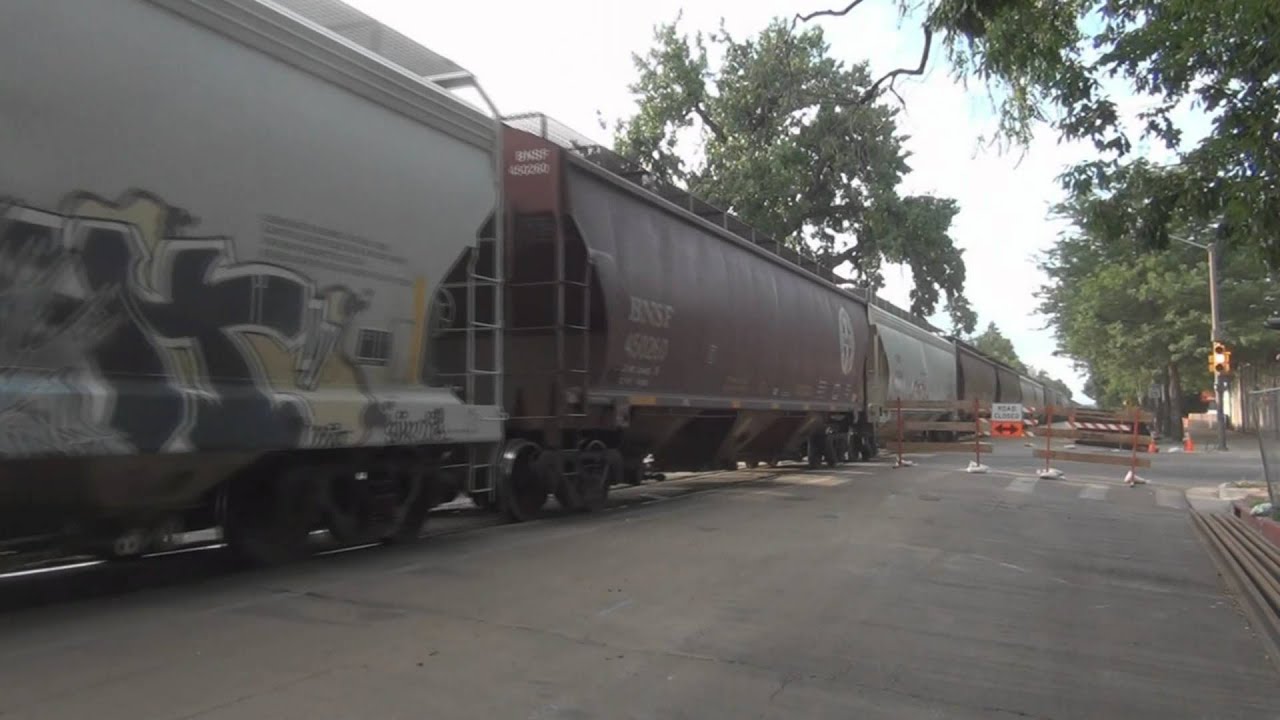 BNSF 4065 4102 and 4039 Street-Running (Mason Street) in Fort Collins ...