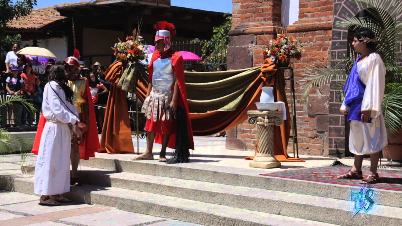 Ario de Rayon (Tradiciones) Viacrusis 2013 Parte 1/2 HD - YouTube