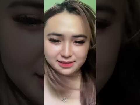 Tante Mandi Sendiri Aja Sayang