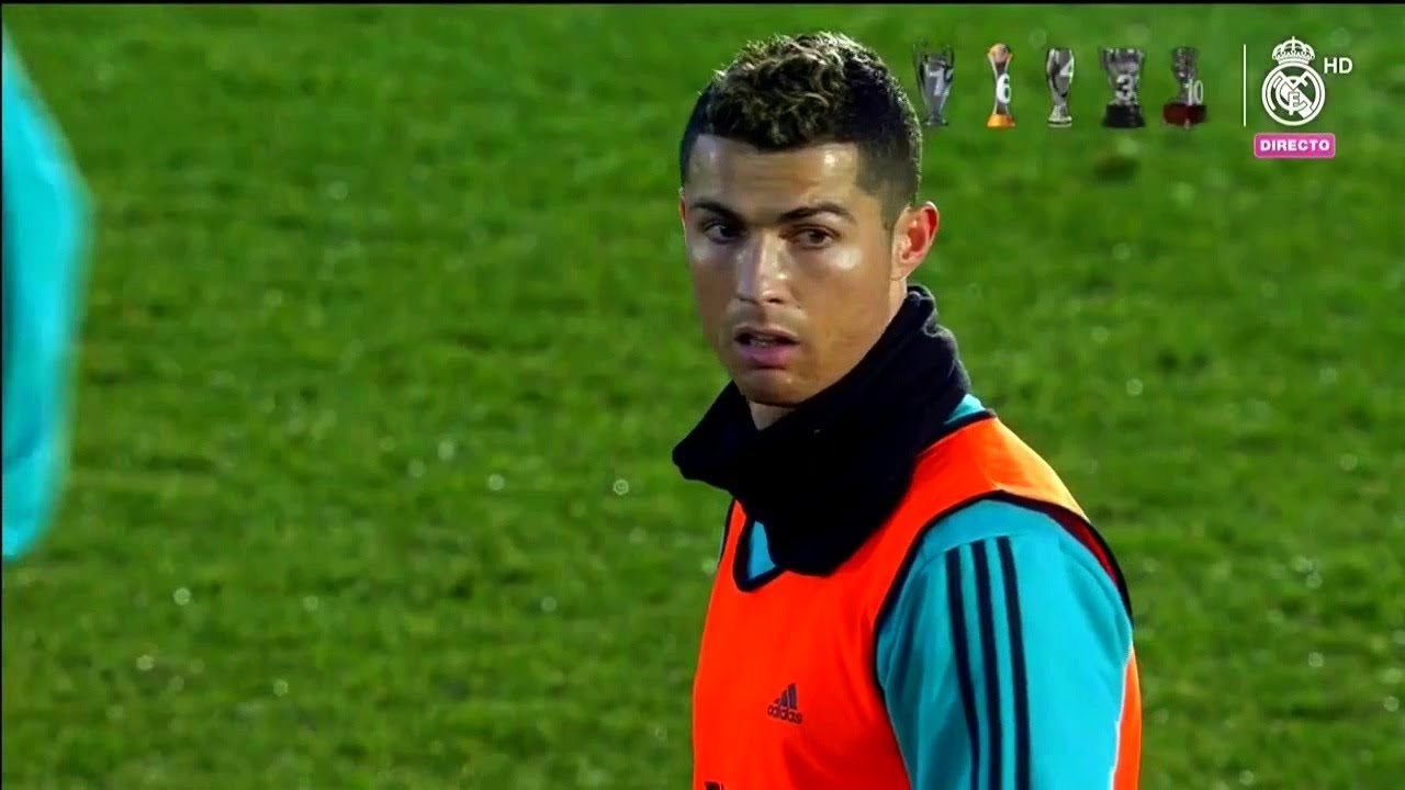 Cristiano Ronaldo Amazing Trainning (30/12/2017) - Skills/Goals/FUN ...
