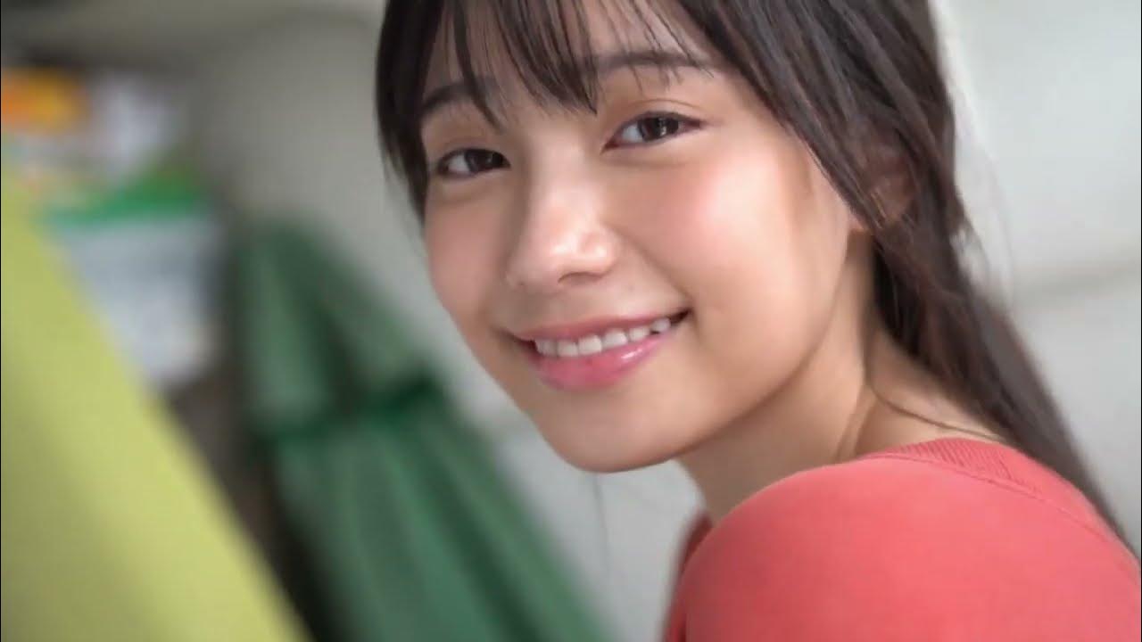 CUTE but YABAI ~ Akase Akari Gravure Cover Shoot - YouTube