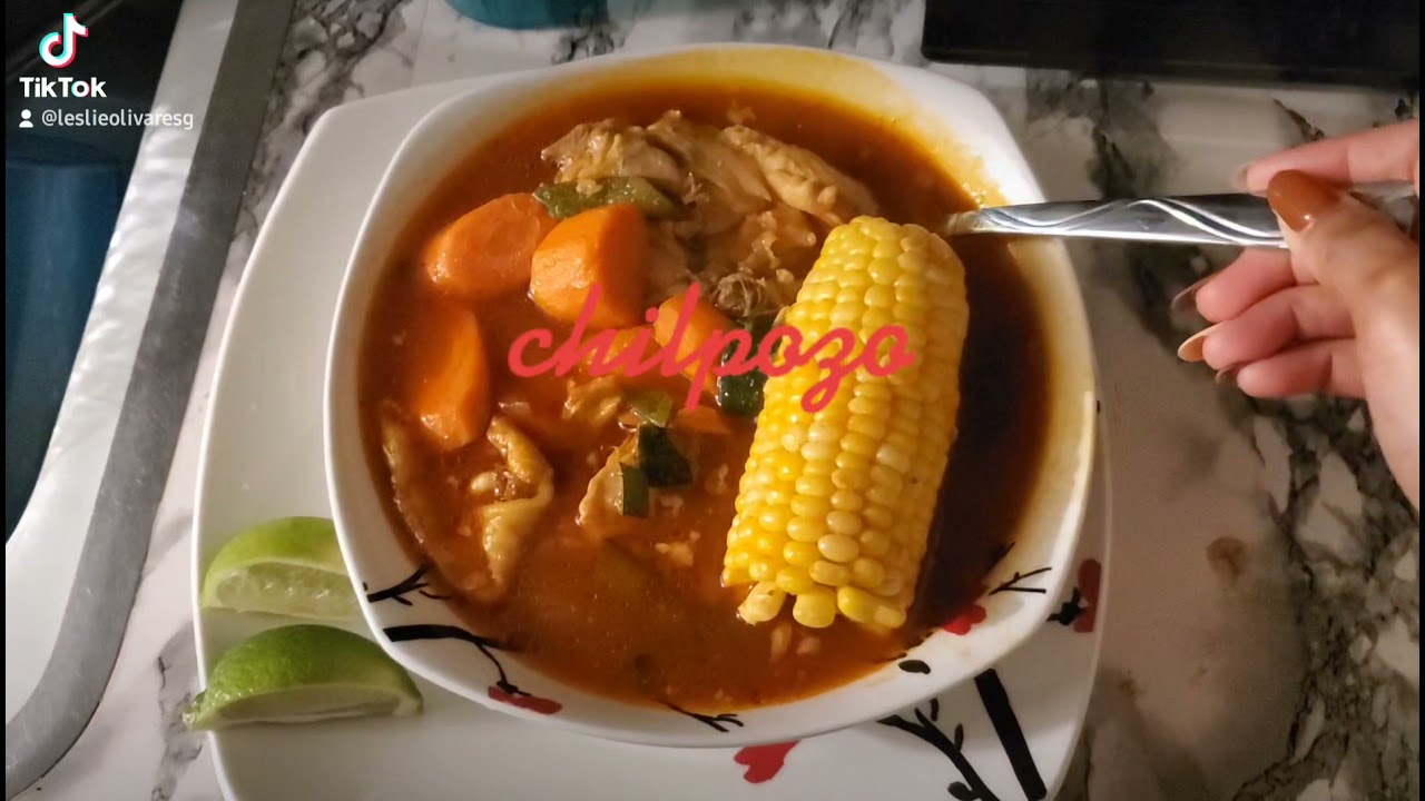 chilpozo estilo Puebla🥣 - YouTube