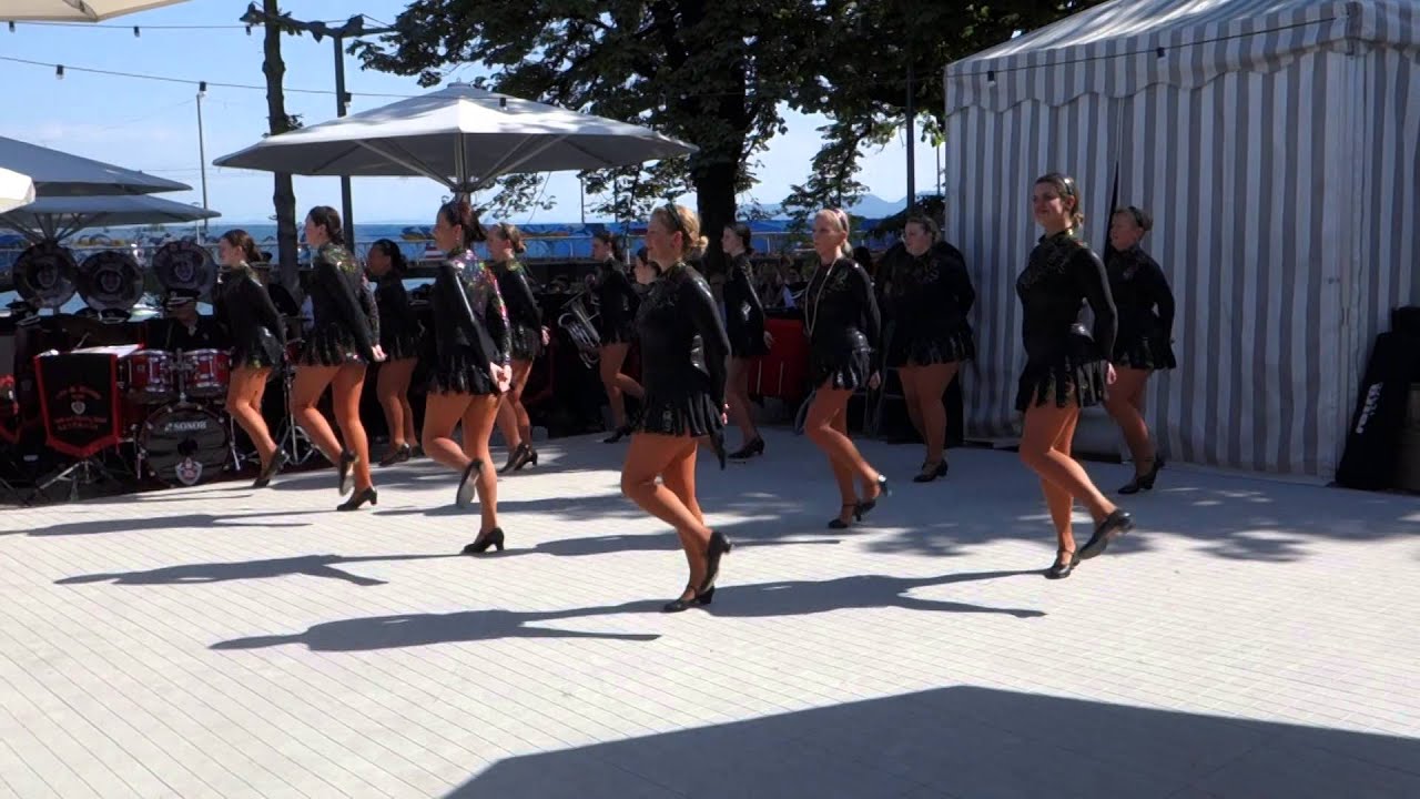 Fire & Rescue NSW Band And Marching Team - YouTube