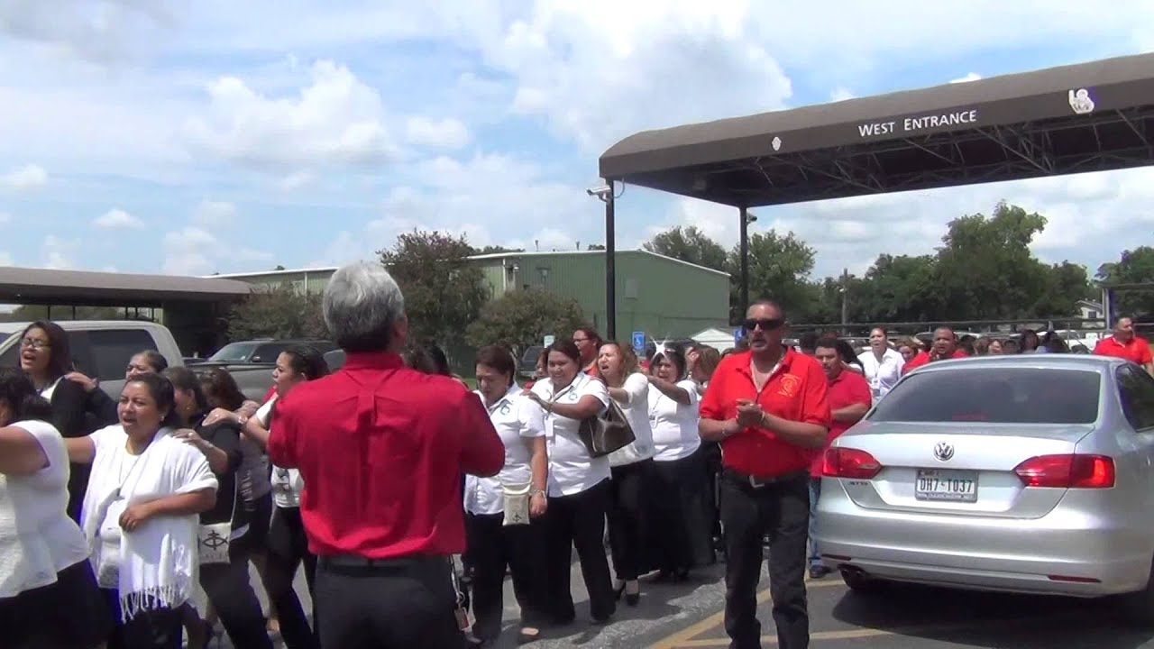 San Carlos Borromeo Retiro de Acts 9-7-14 - YouTube