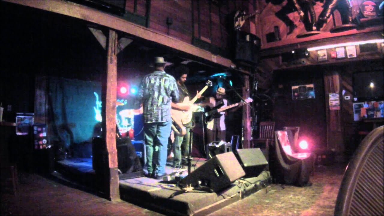 Selwyn Birchwood Band -- "Brown Paper Bag" -- Ace's Live Music - 9/19 ...