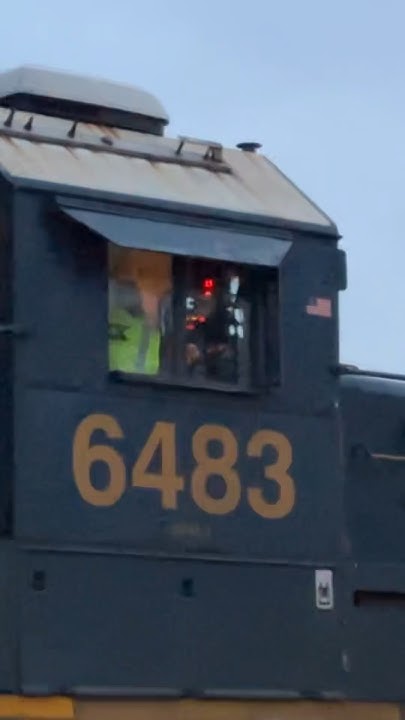 CSXT #6483’s Loud Hybrid K5LA! - YouTube