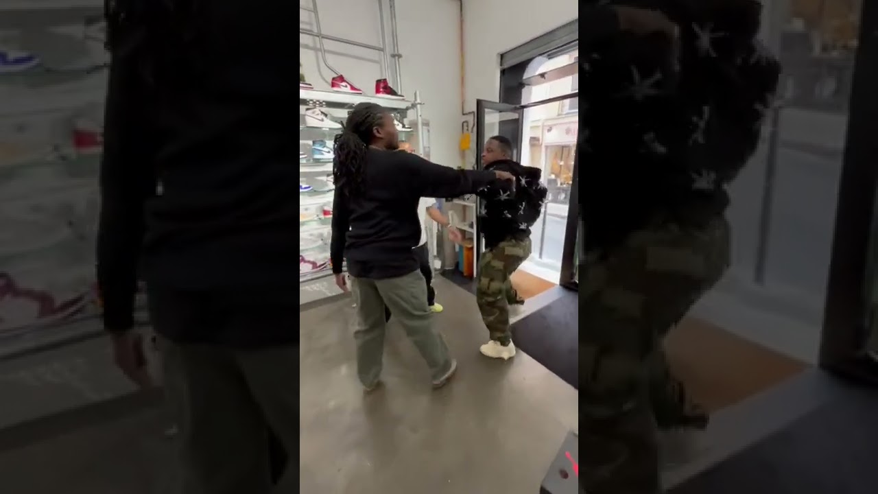 Fake running 😂😂 - YouTube