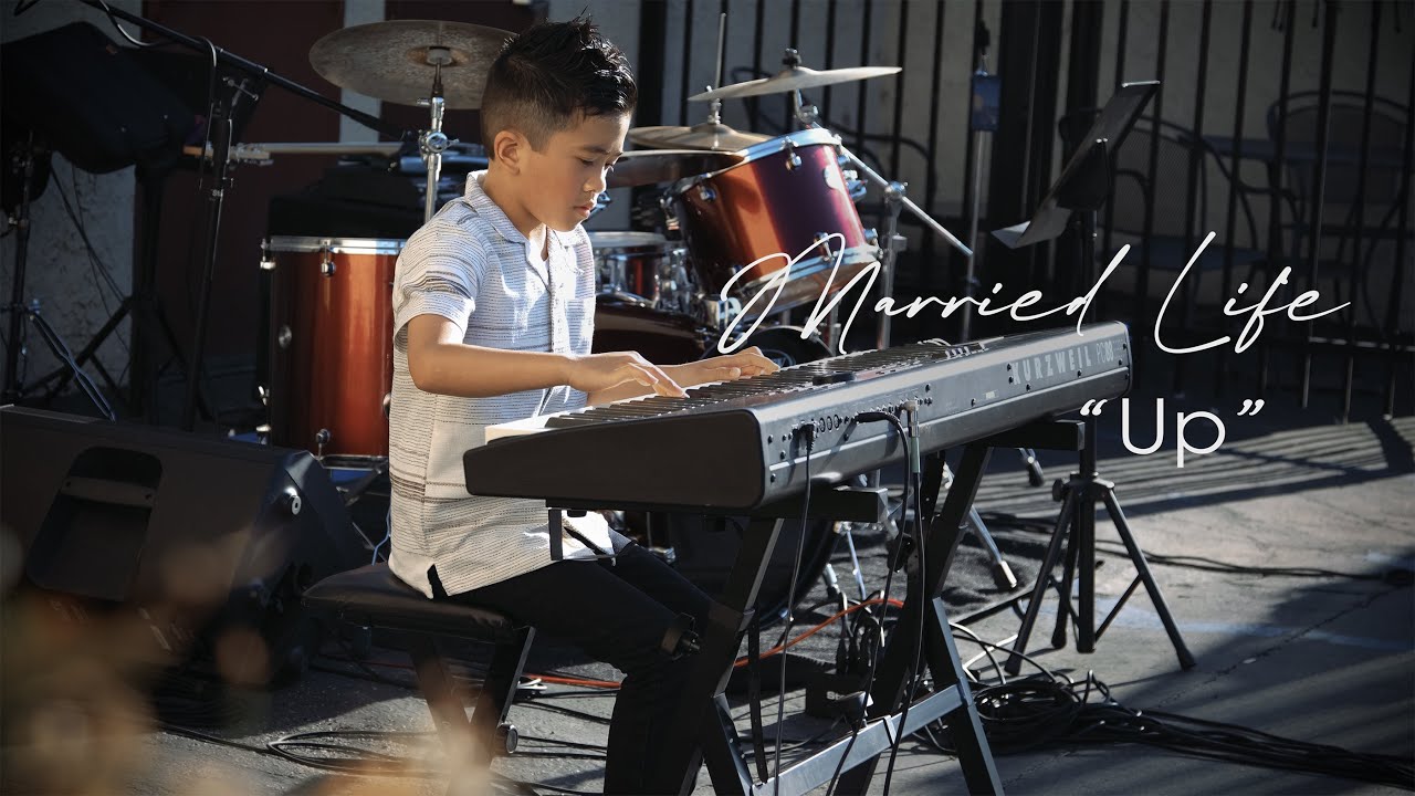 Disney Pixar's "Up" Theme Song - Married Life - LIVE Piano Cover by 9 ...