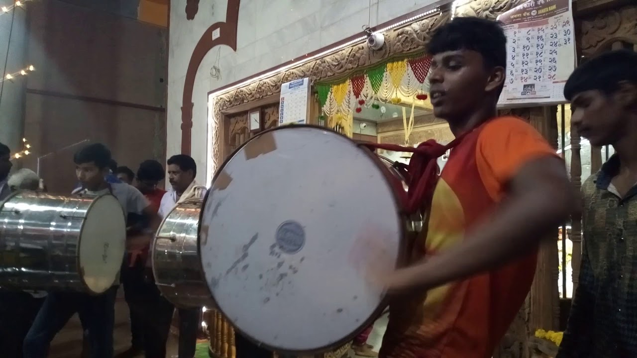 Kdak dhol vadan ratnagiri pawas guravadi dhol pathak at place pawas ...