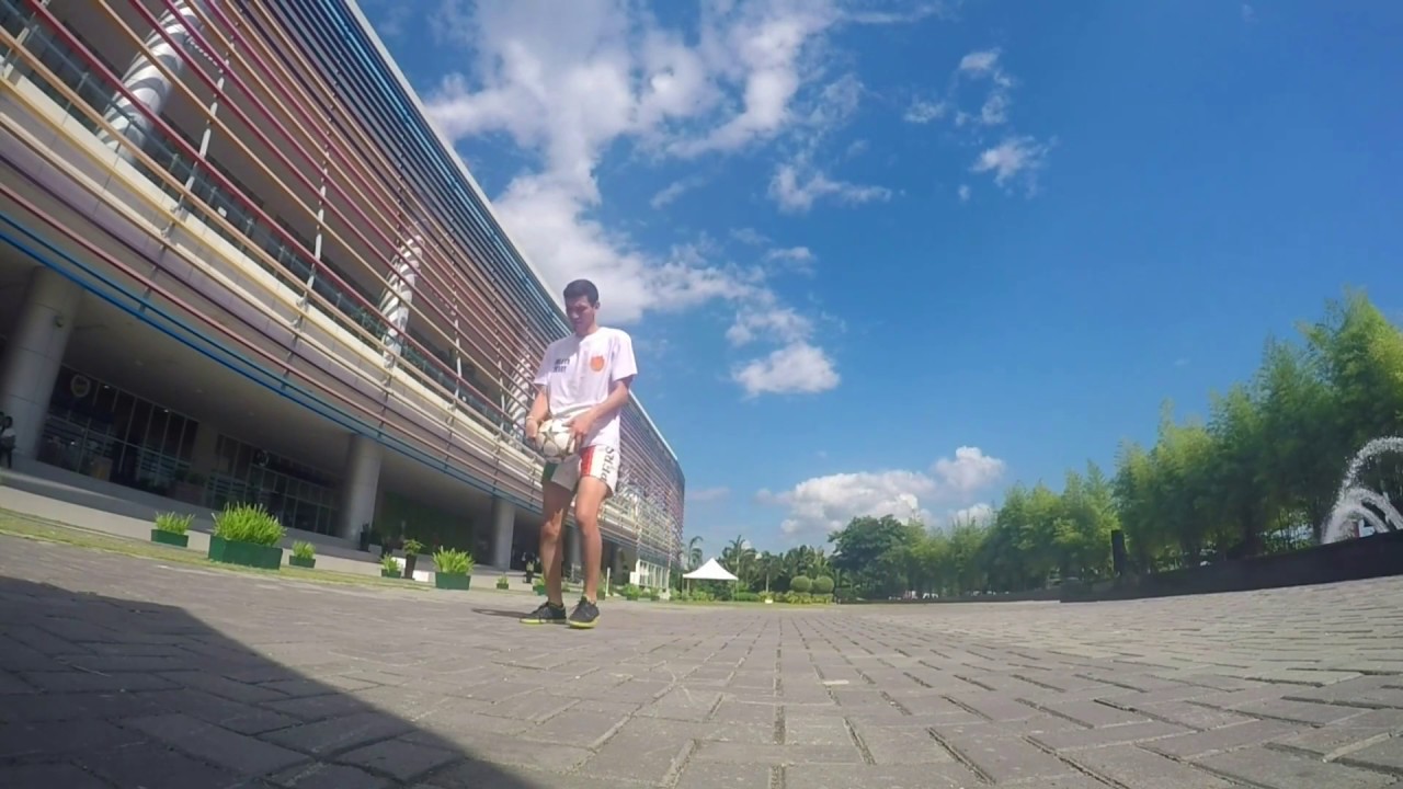 Ahmadreza in Davao city Philippines - Freestyle Football - YouTube