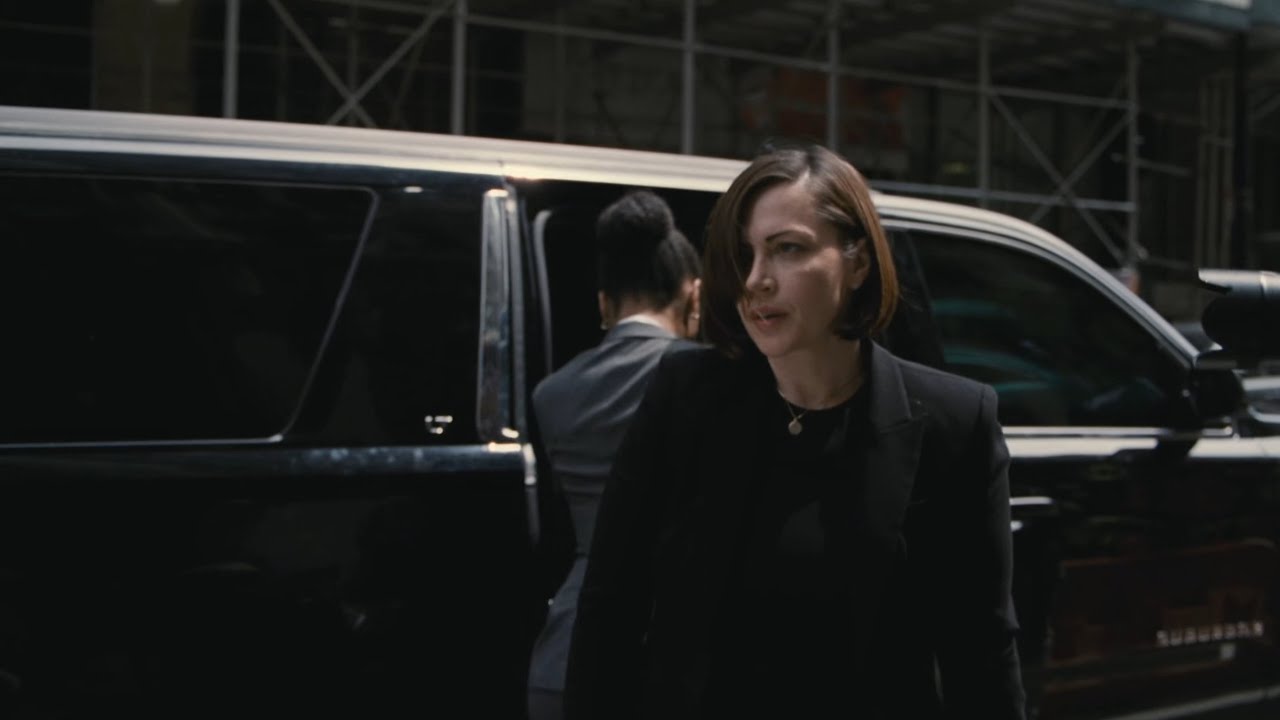 Succession | Kendall kicks out Karolina | Dagmara Dominczyk, Jeremy Strong, Nicholas Braun - YouTube