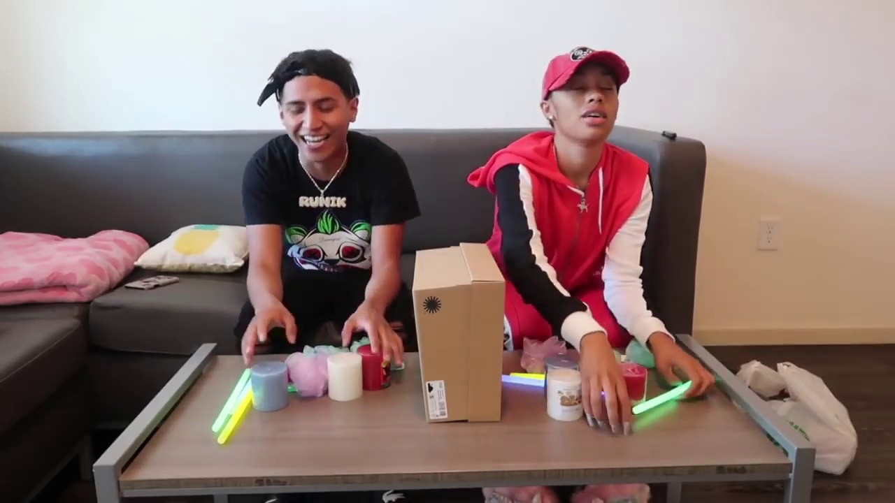 COUPLES TELEPATHY CHALLENGE! CRAZY Thanks RunikTv ft.QT HAIR - YouTube