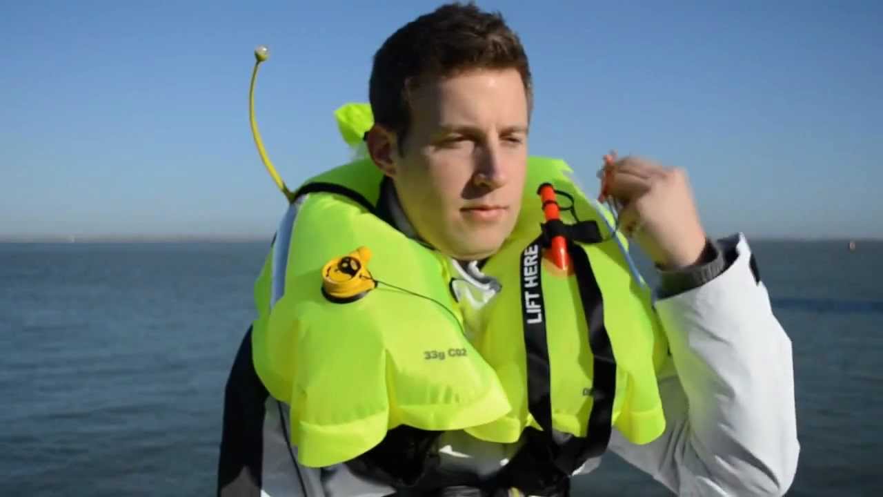 Spinlock Hydrostatic Inflatable DeckVest 5D - YouTube