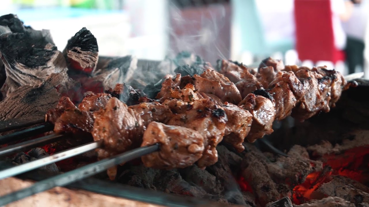 En lezzetli Ali Nazik Nasıl Yapılır? “Ali Nazik” from our Chef /Sealife ...