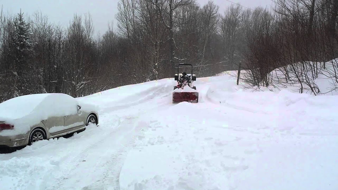 Tym 293 HST Snowblowing - YouTube