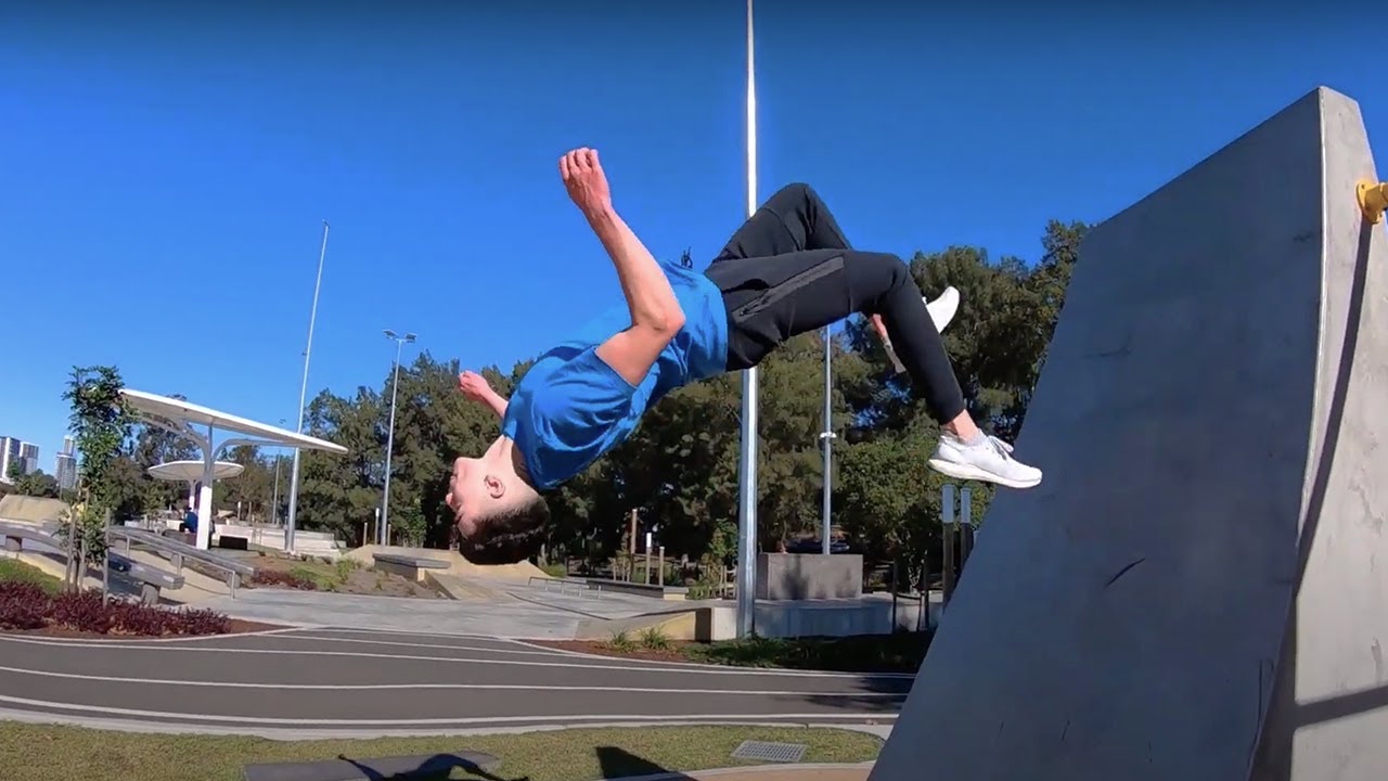 RENEGADE - FIRST TIME TRAINING AT PARKOUR PARK - YouTube