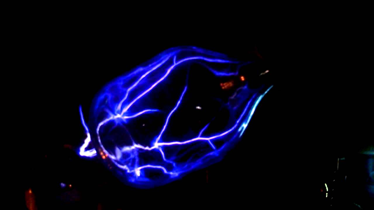 Vacuum tube Tesla coil & plasma jug :) - YouTube